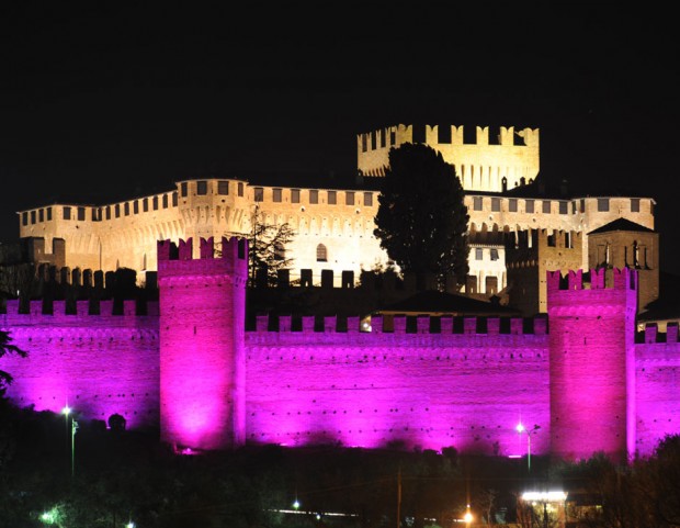 Pink Positive: 1° luglio torna la Notte Rosa in Romagna e nelle Marche ...